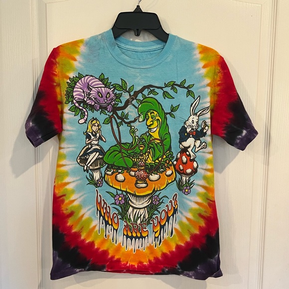 Liquid Blue | Shirts | Liquid Blue All Mad Here Tiedye Tshirt Size ...